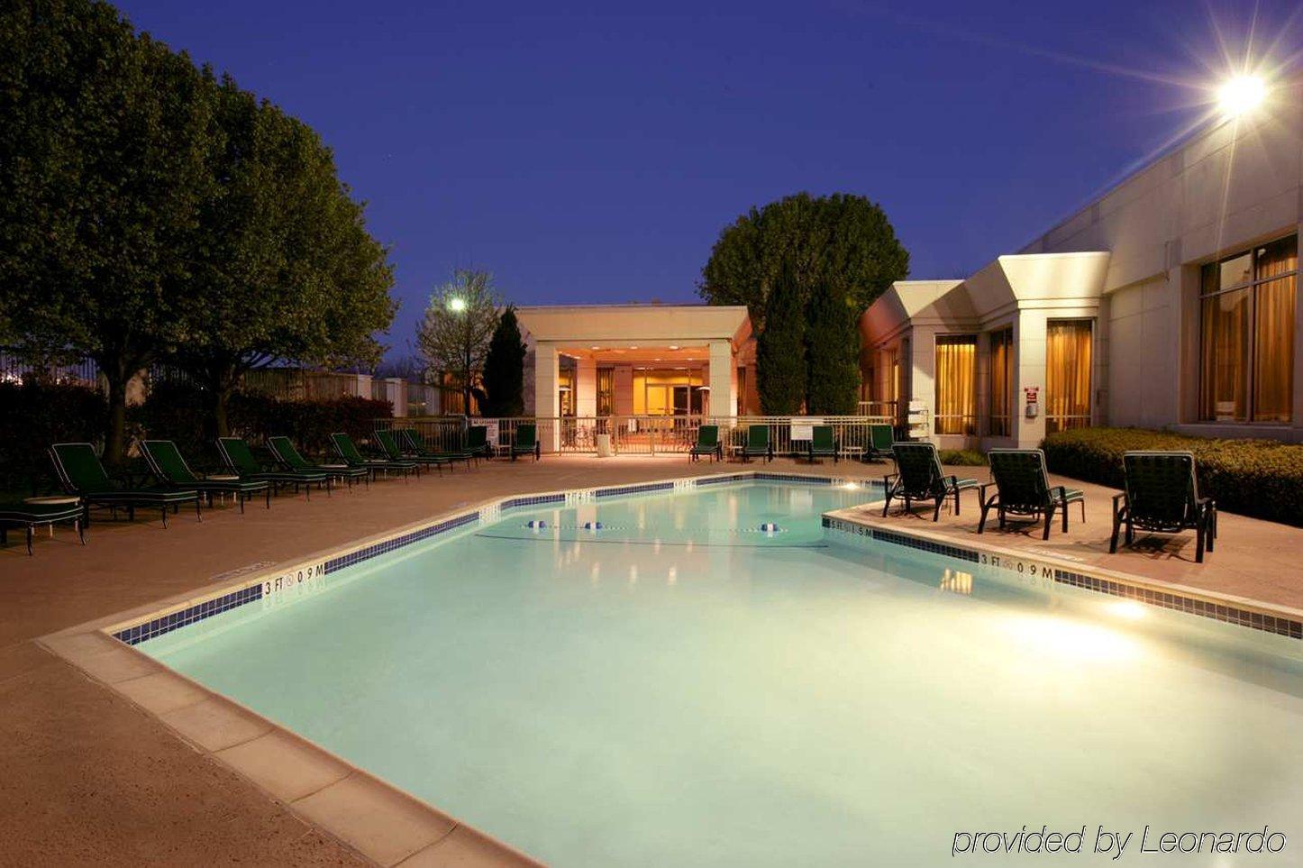 DOUBLETREE HOTEL DALLAS MARKET CENTER DALLAS - MARKET CENTER - RATES ...